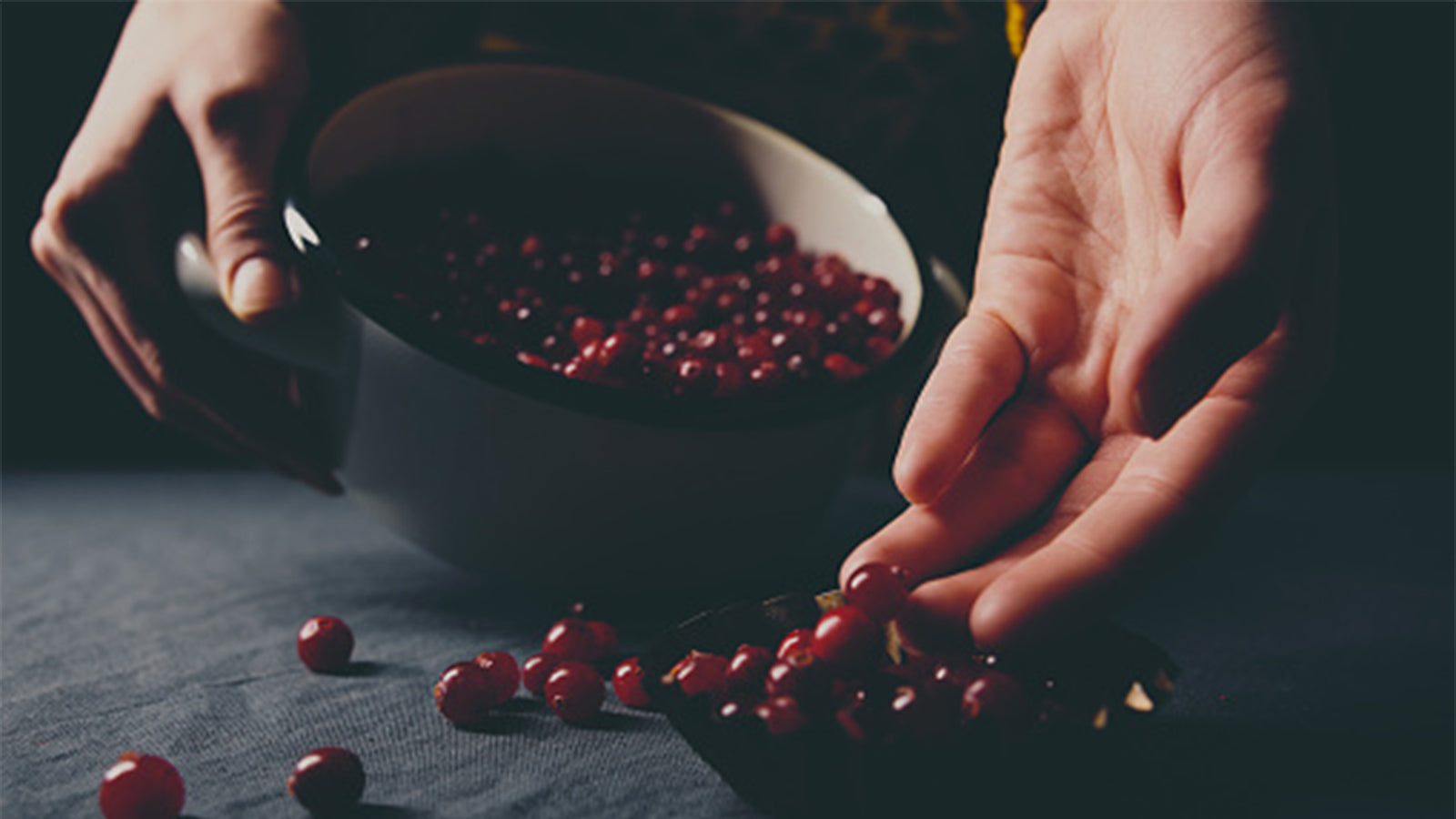 Cranberries Unveiled: Why They Smell So Good